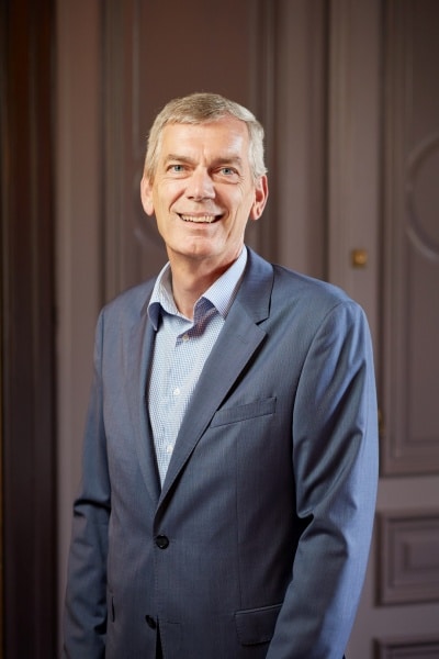 Directeur Peter Verhoeven kondigt vertrek aan